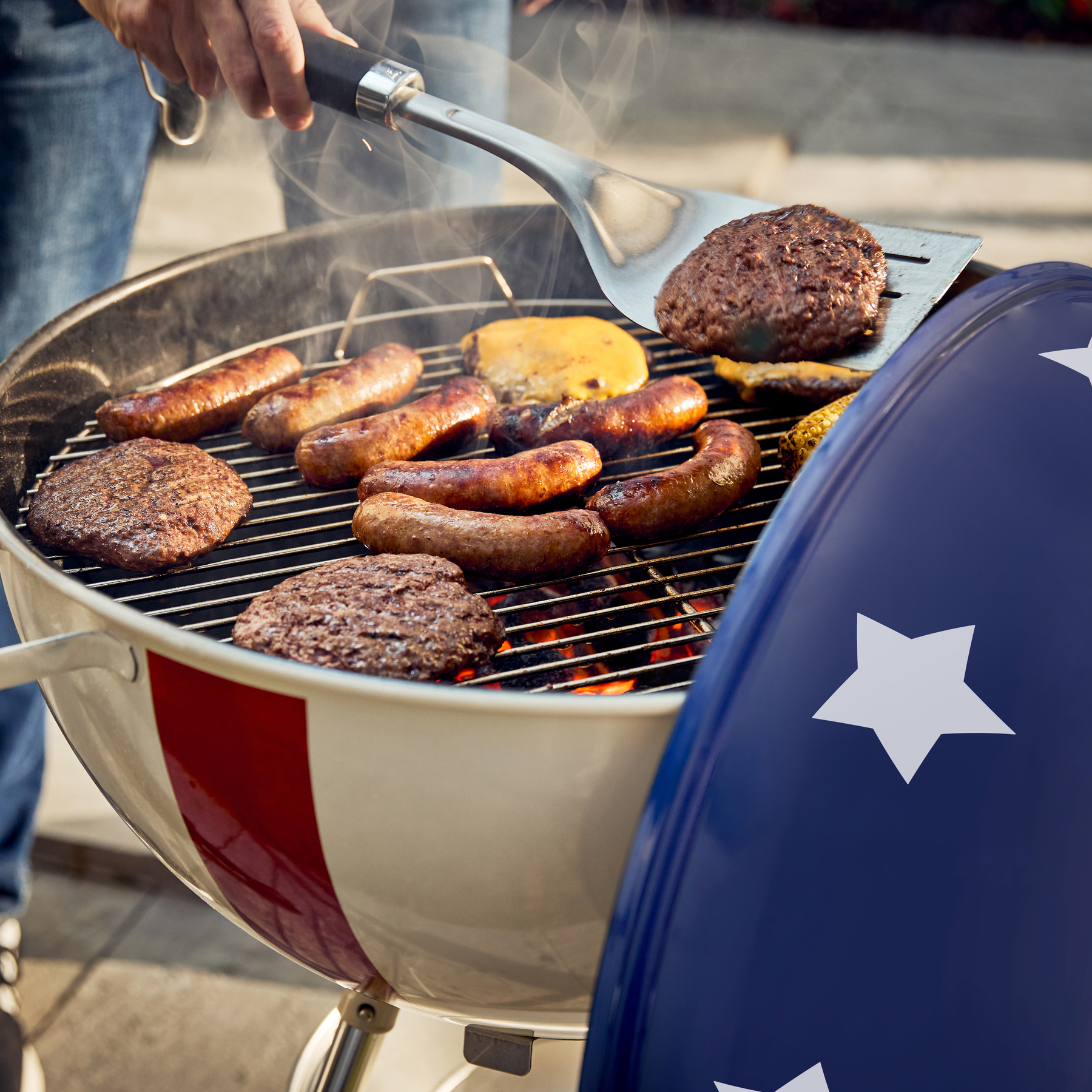 Weber 22” Star-Spangled Kettle | Weber US