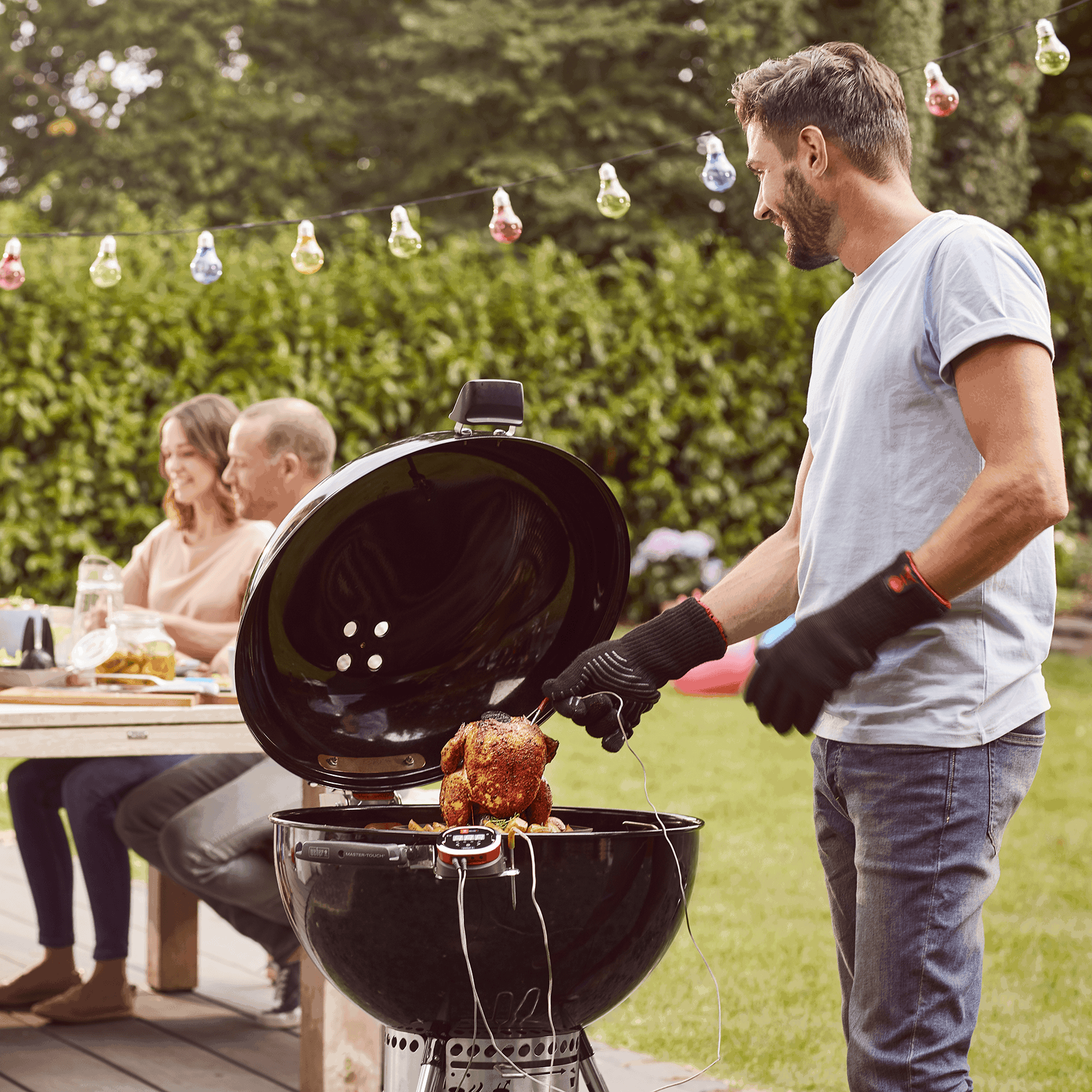 Weber Master-Touch GBS Premium E-5770 | Weber®