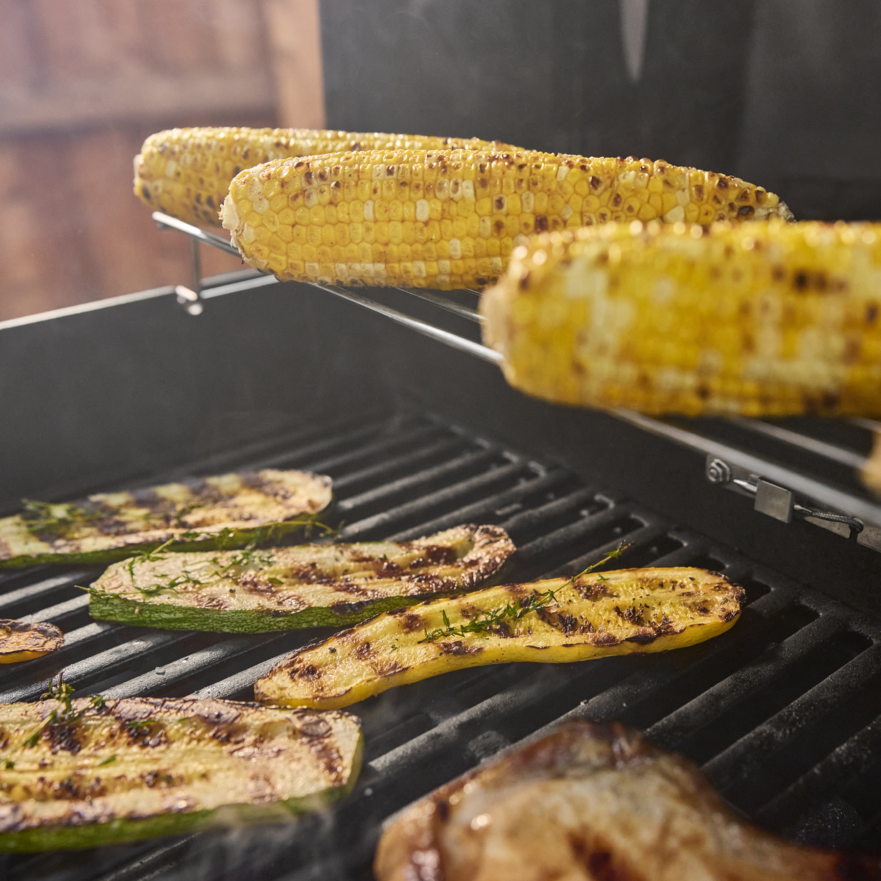 Spirit® EP-425 Stealth® Grill | Propane, Sear Zone & All-Black