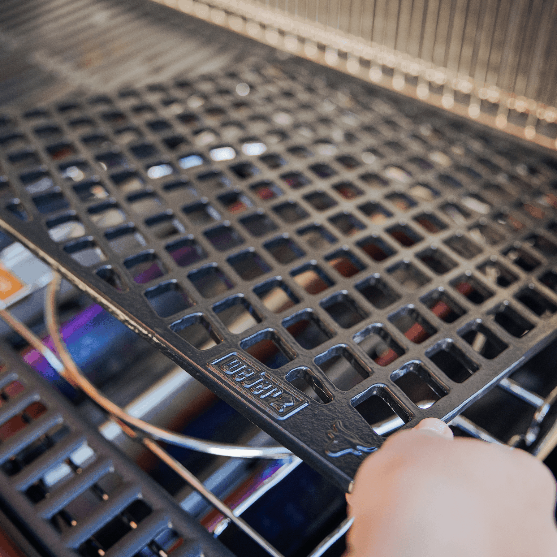 WEBER CRAFTED dubbelsidigt Sear-galler | Vid grillen | WEBER CRAFTED ...