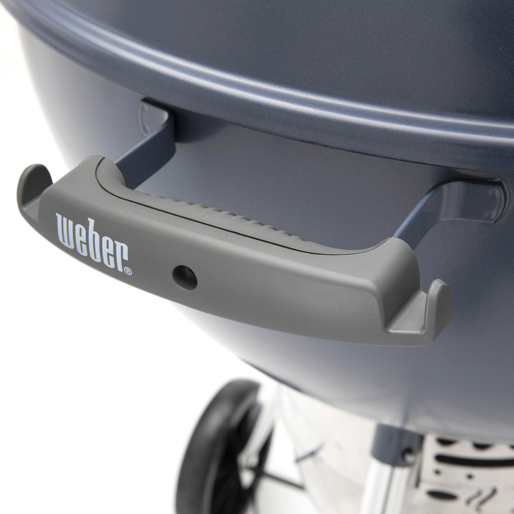 Master Touch 22’: Slate Charcoal Grill | Weber