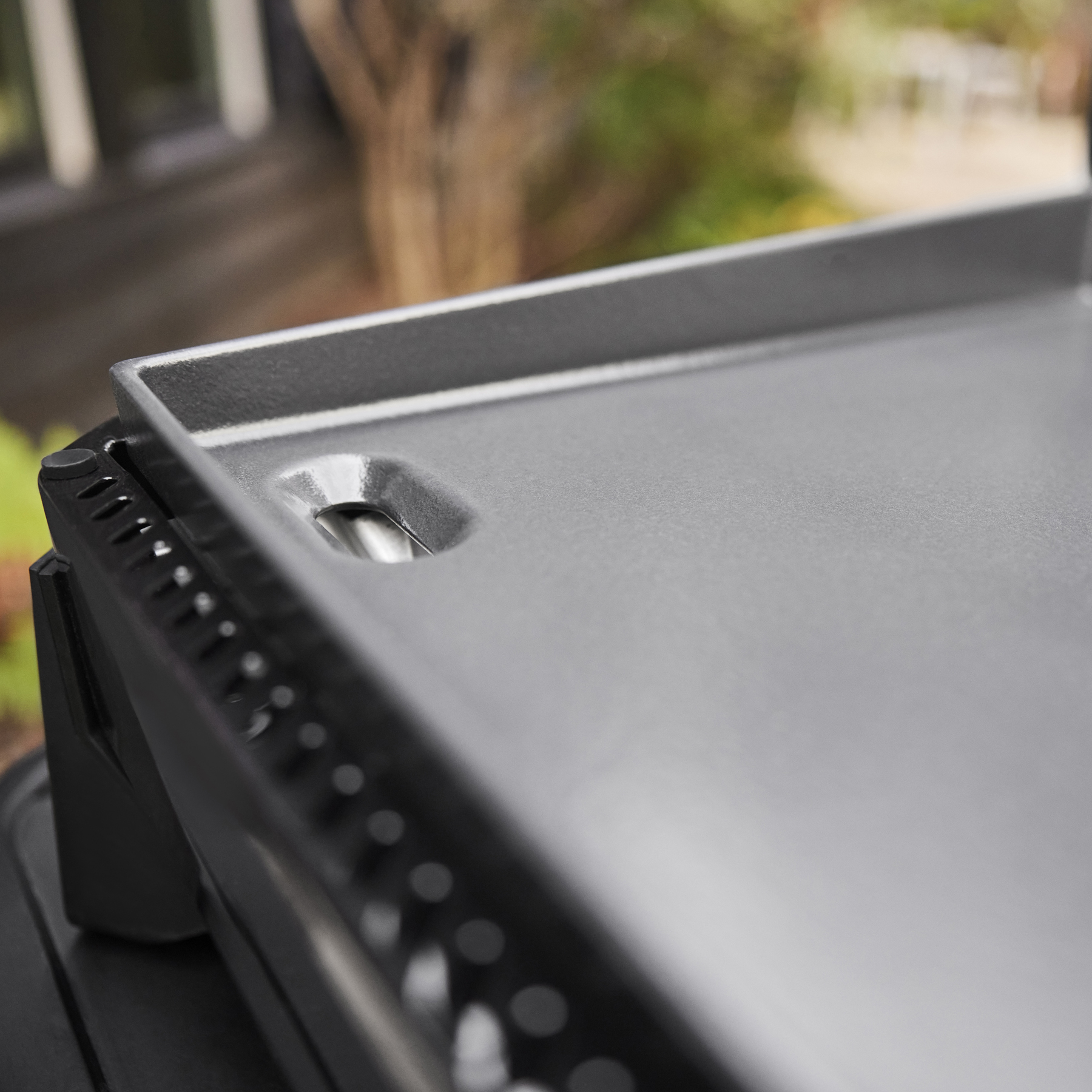 Weber SLATE GP 56 cm Premium Plancha | Weber® Grill Original